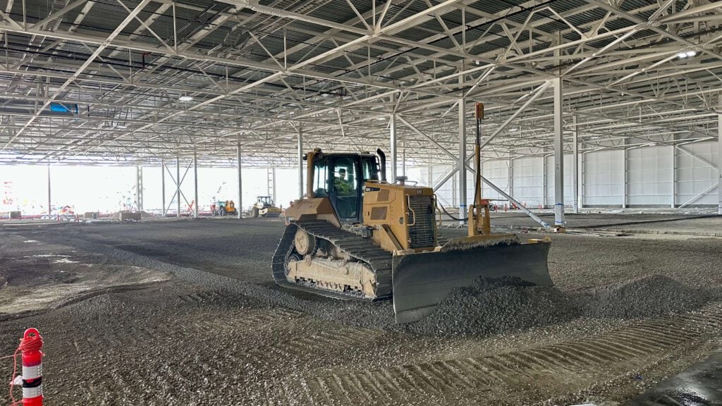 Ford Tennessee Truck Center - R. Clark & Sons